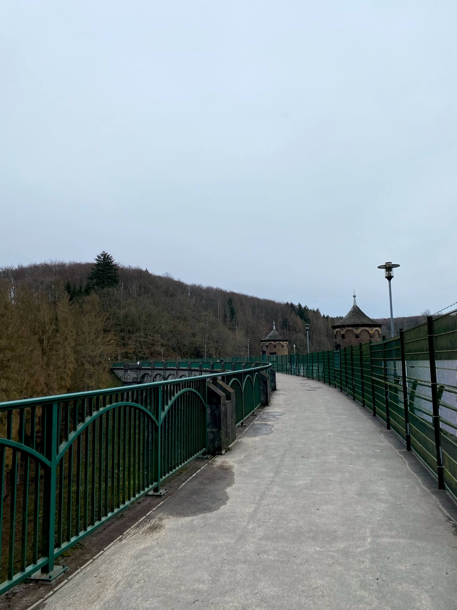 Wanderung Sengbachtalsperre in Solingen | Kommrum Reisen